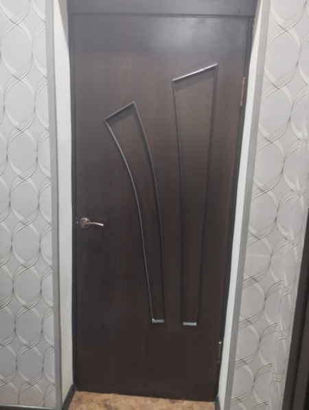 Продаются межкомнатные двери.