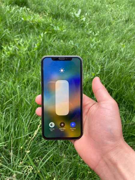 Iphone X 256 gb srochno