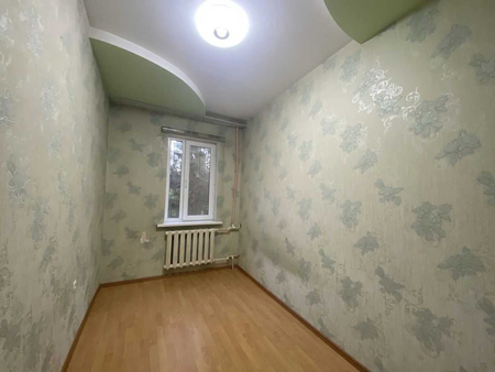 срочно продается квартира   3/1/9 на Яшнабадском районе (J2847 )