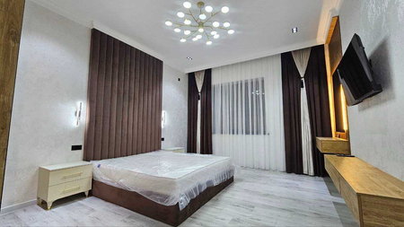 Продаётся   ТАУНХАУС  общая площадь    2,5 соток