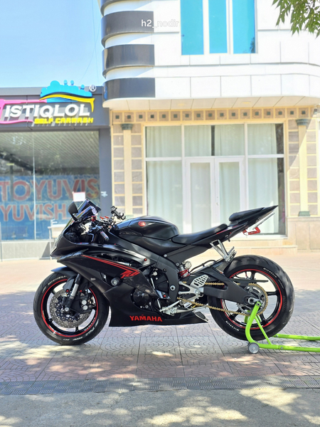 Сотилади Yamaha R1 2009