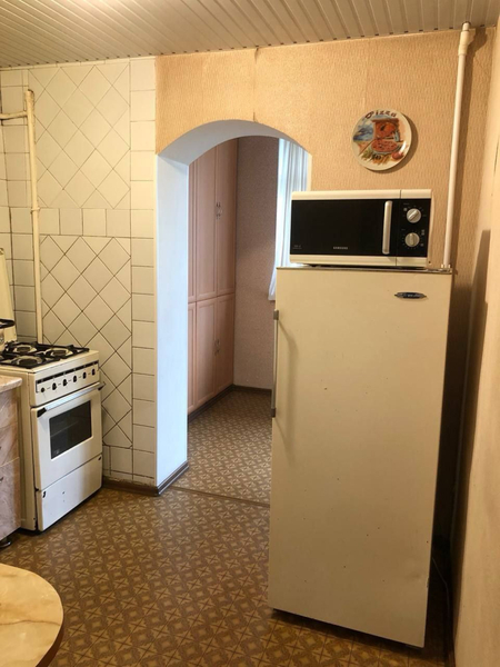 3 ком Oqtepada joylashkan