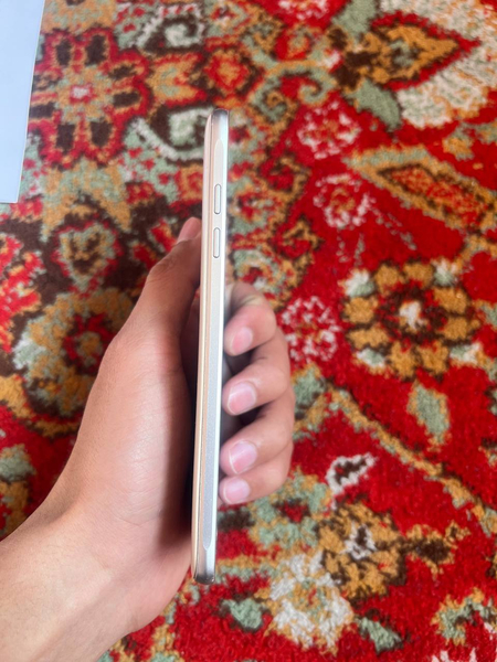 Samsung Galaxy j7