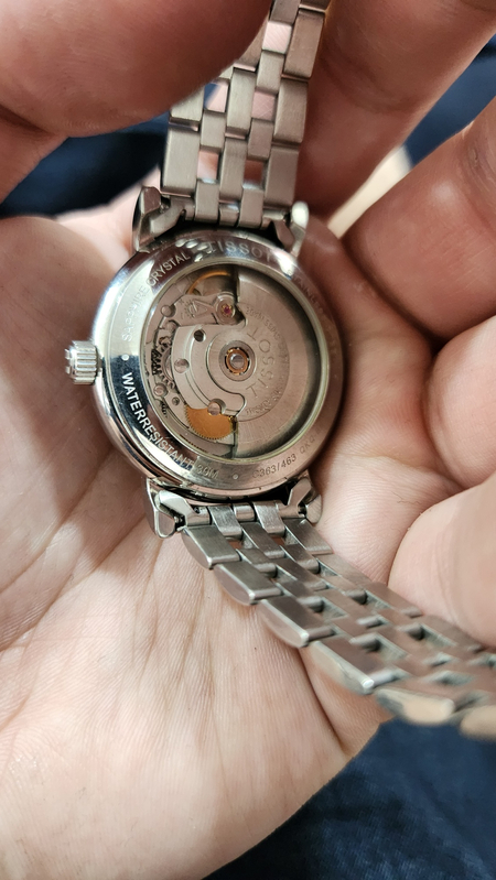 Часы оригинал Tissot б/у в хорошем состоянии,