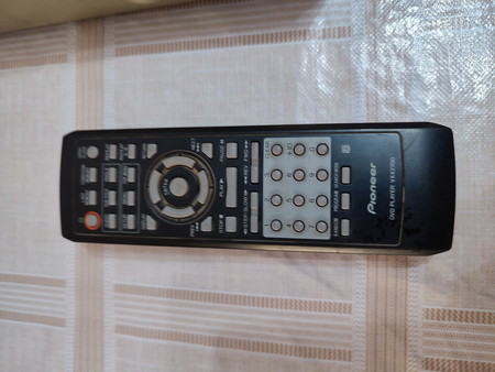 Продам двд проигрыватель pioneer dvd-3310