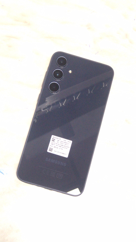 Samsung galaxy A 35 8/128
