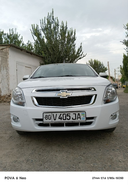Moshona sotiladi yilli 2014 purobek 50.000 ming xalol yurigani benzind