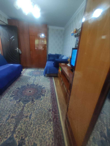 Продаю 2ч комнатная на Кадышева
