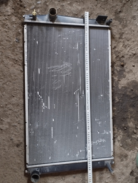 Radiator i konitsaner radiator 78sm*48sm