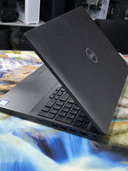 Kuchli Noutbuk Dell Core i7