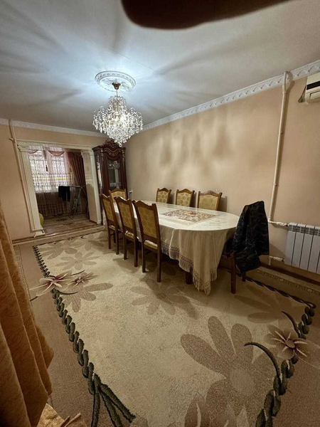Чил-23 Кирпич 1в2/1/5 балкон 2/6 Ориентир Школа 44