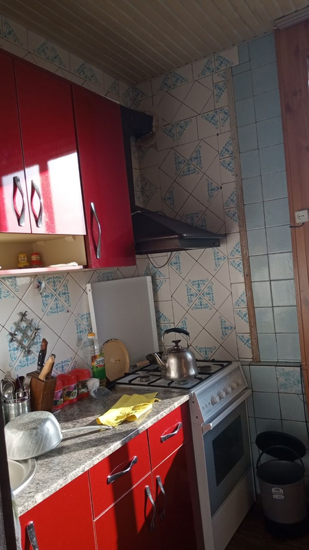 Продаю свою просторную квартиру на сергели 1