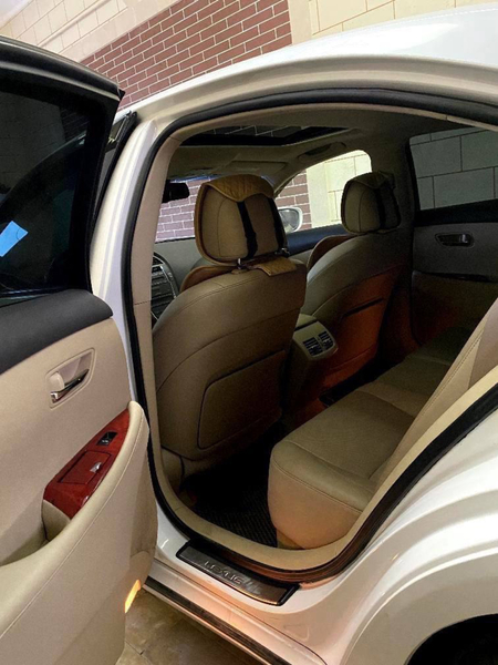Lexus ES350 3,5L 2008 Srochno Sotiladi