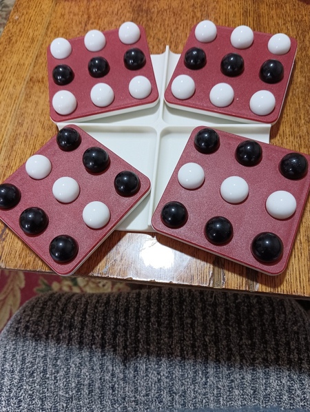 Продам фирменную игру pentago