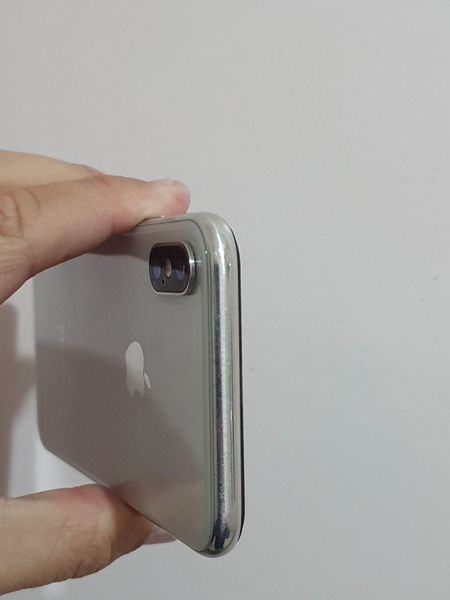 iPhone X LLA   64gb hotira