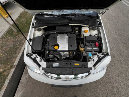 Продаю Chevrolet Lacetti 1,8