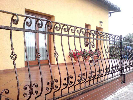 Скульптура Дракон