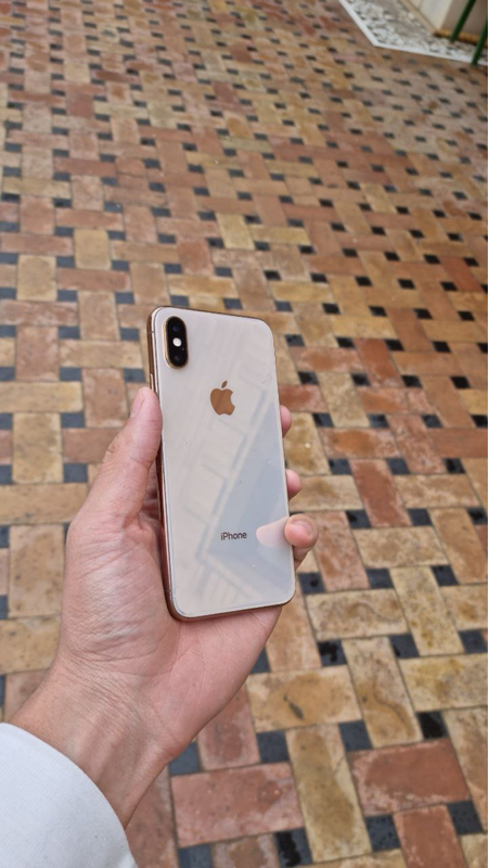 Iphone xs 64gb gold