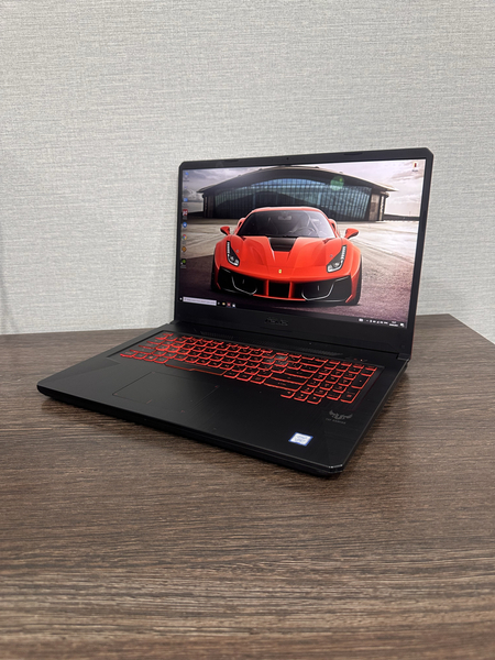 Большой Игровой Asus Tuf intel Core i7 12-Ядерный Процессор 17.3 IPS!