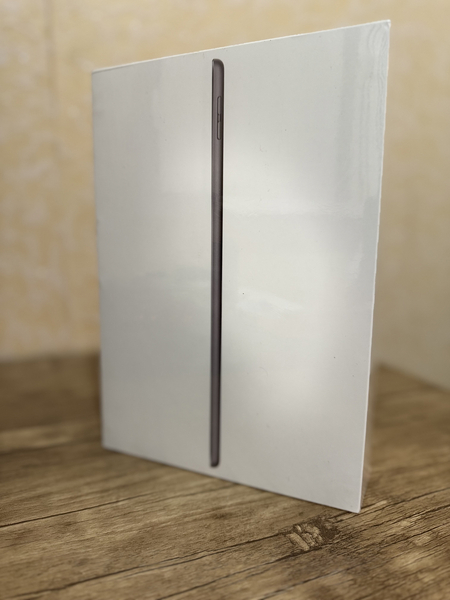 Продается новый Ipad 9 th generation