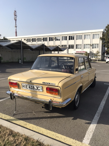 VAZ 2103 Benzin