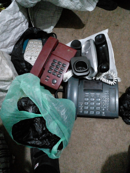 Продам стационарные телефоны