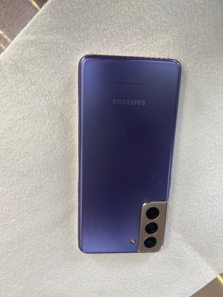 Samsung S21 5G.    Xotira 256 aybi yoq