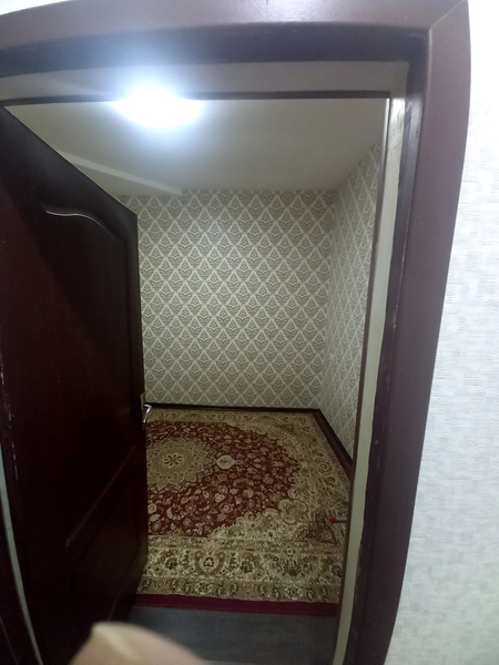Chinobod sanatoryasi orqasida 1 xona 2 xona qilingan