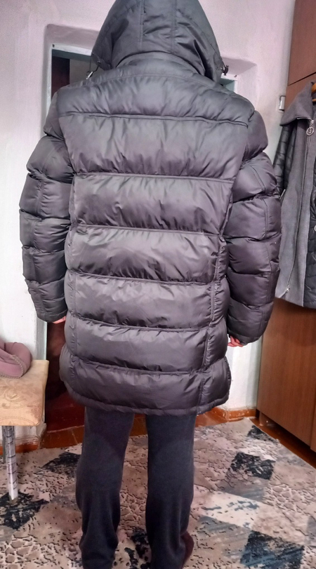 Зимние куртки на продажу