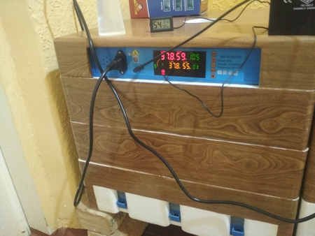Заводские инкубаторы в идеальном состоянии