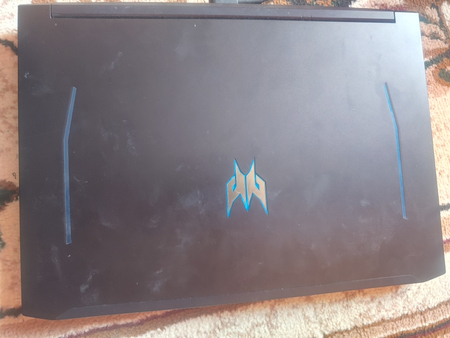 Acer predator Helios 300