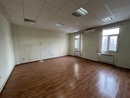 Сдается в аренду Евро офис вдоль дороги 460м2 - Мирабад | Госпитальный