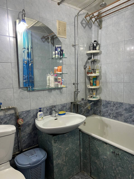 Новостройка Махтумкули 1/1/7 Кирпич 40м2 44000$