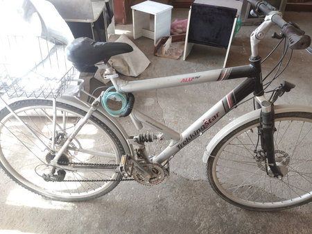 Velosiped  sotiladi