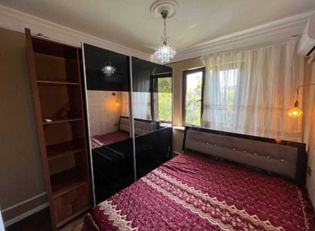 (К126468) Продается 4-х комнатная квартира в Мирабадском районе.