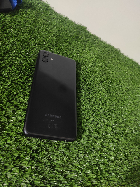 Samsung A04 sotiladi