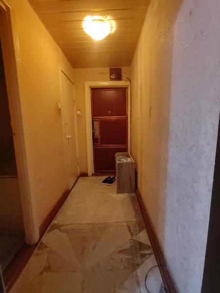 Продаю Квартиру Яшнабадский р-он Авиасозлар-3. 2-ком 3-этаж 4-этажном