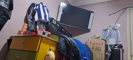 2 xonalik kv sotiladi sroshni remont sredni bez makler