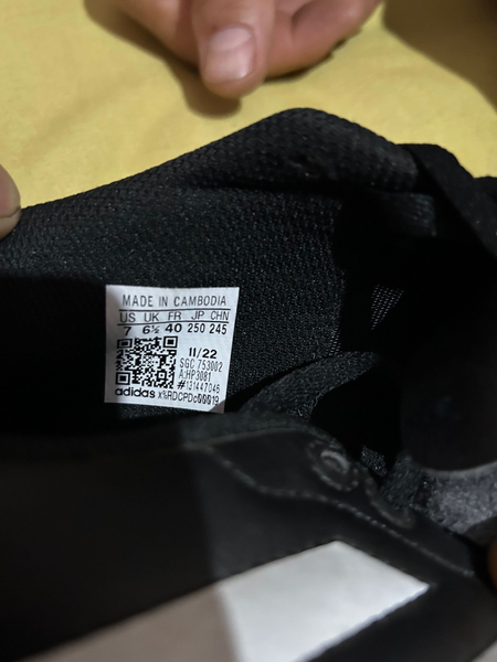 Butsi Angliyadan kegan original razmer togri kemadi razmer 40,