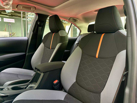 Toyota Corolla 1.2T Full Option с НДС (Перечисление, наличный)