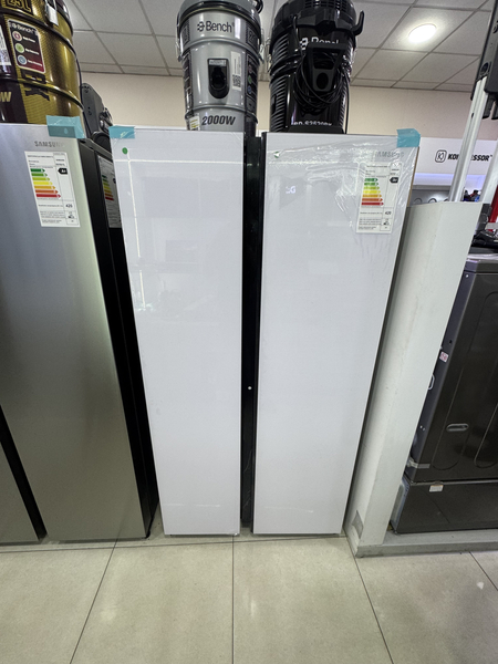 Холодильник Samsung RS62R50311L/WT