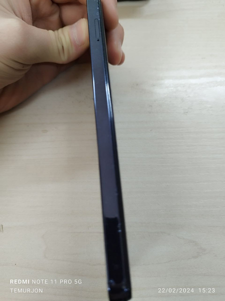 Tecno pova 5
Tel ajoyib holatda chaqa chuqalari bor
8/128
Iphone  dapl