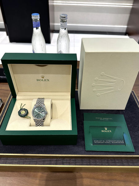 NEW Rolex Datejust 36 mm Steel 126200