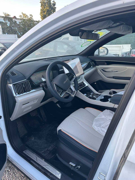Arenda s Vikupom BYD Chempion 605 km