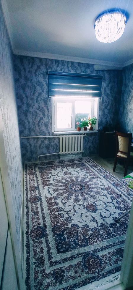 Srochna sotiladi Sergeli 3 kv Dom sotiladi 7 maktab oldida evroremonti