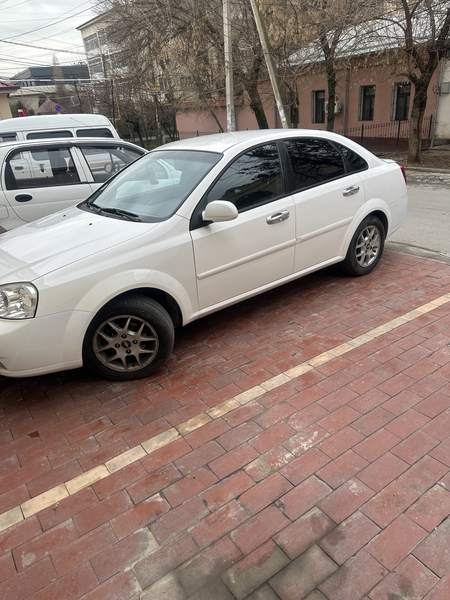 Шевролет, Оптра