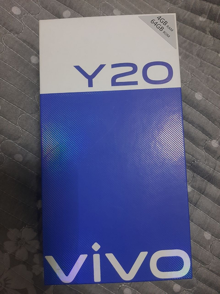 Продам телефон VIVO Y20 4/64