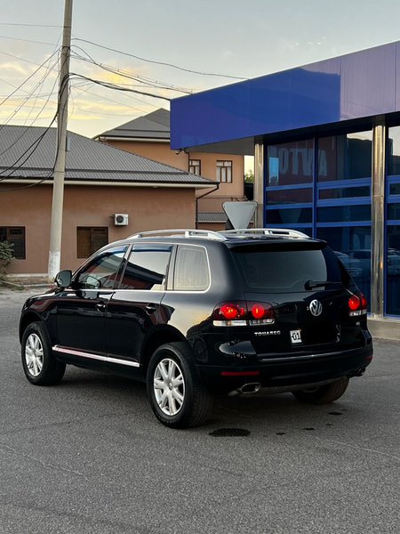 •Volkswagen Touareg 3.6FSI•