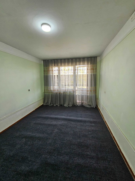 3 xonali 75m² 4-qavat uy sotiladi.