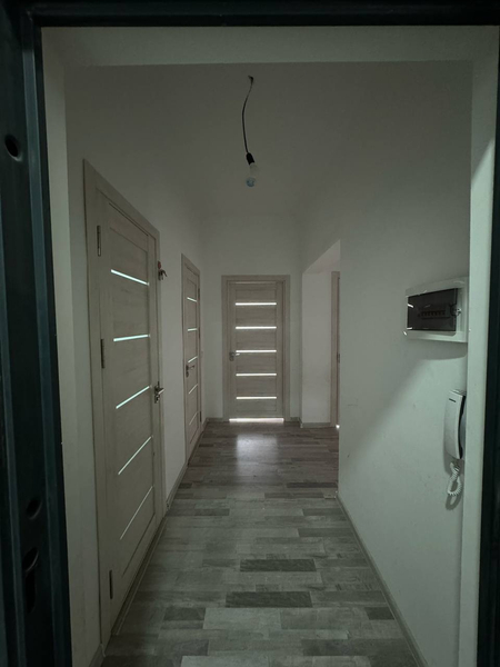 Yashnobod olmosda 3 xonali uy sotiladi